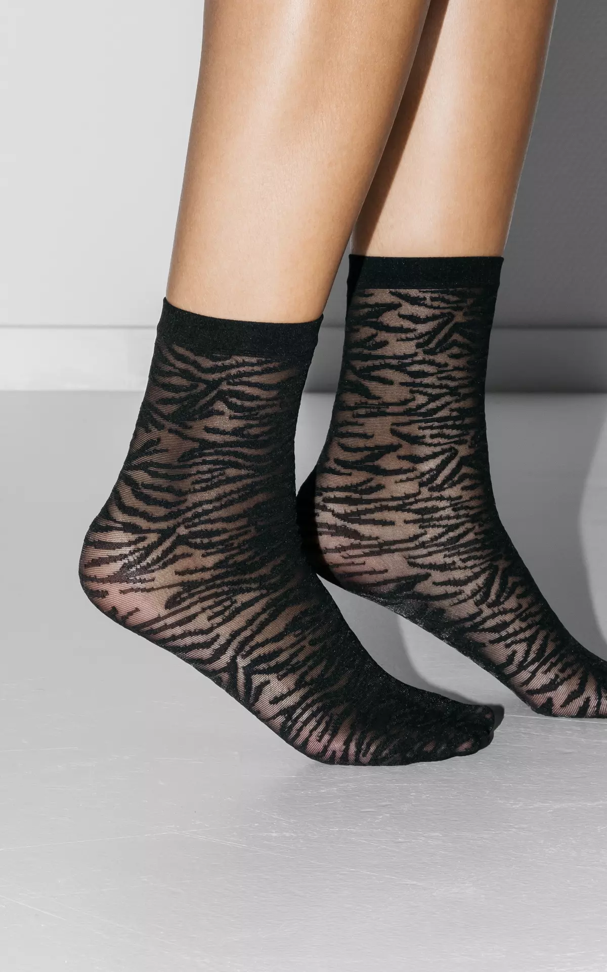 Pantyhose socks with pattern - Black | Guts & Gusto