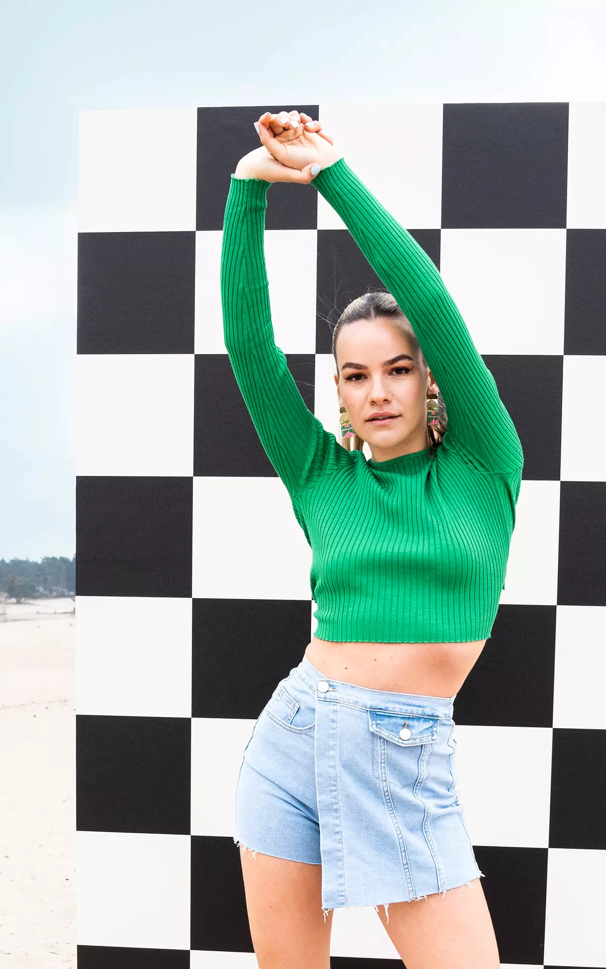 Cropped top with open back - Green | Guts & Gusto