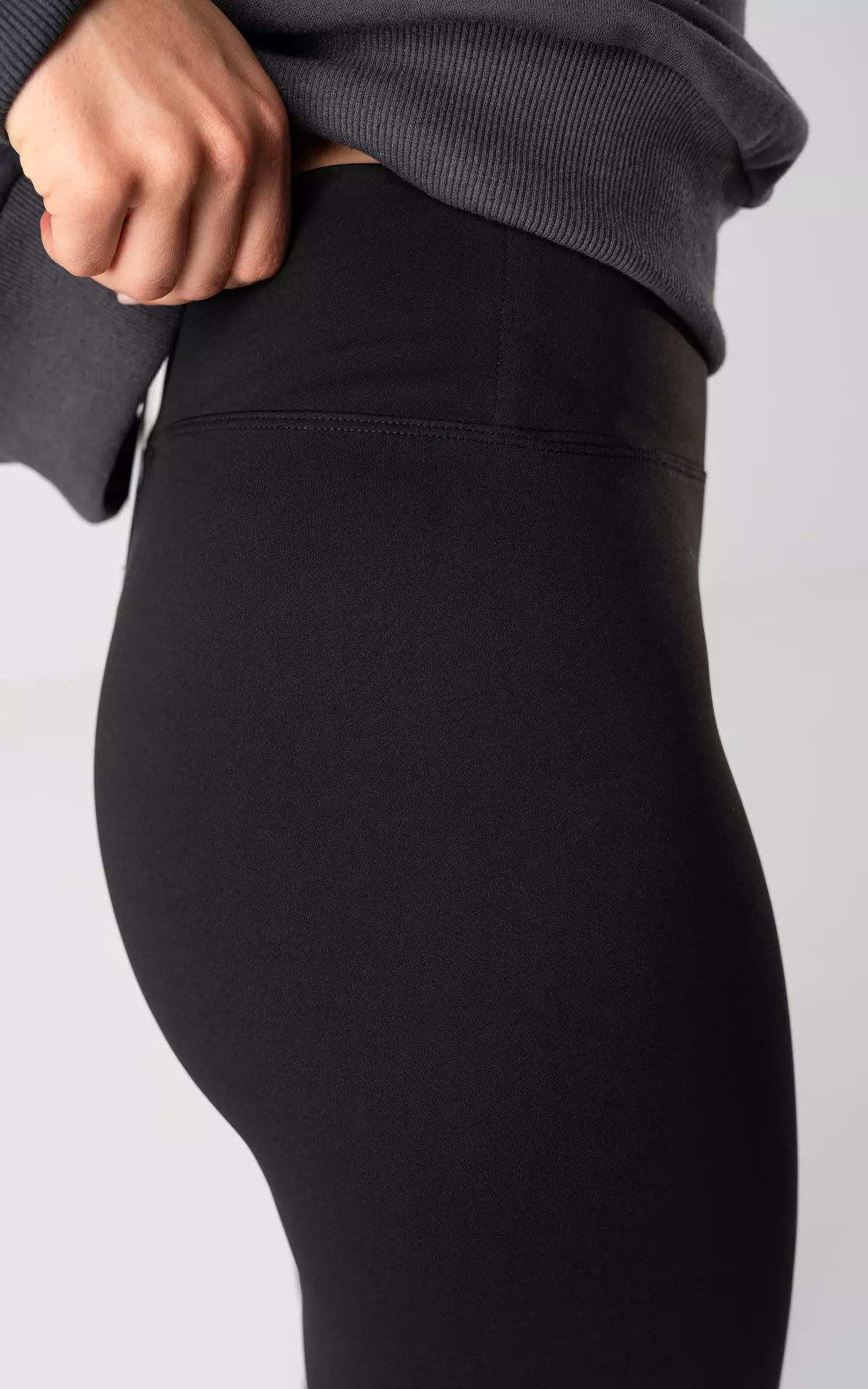 Glanzende basic legging - Zwart | Guts & Gusto