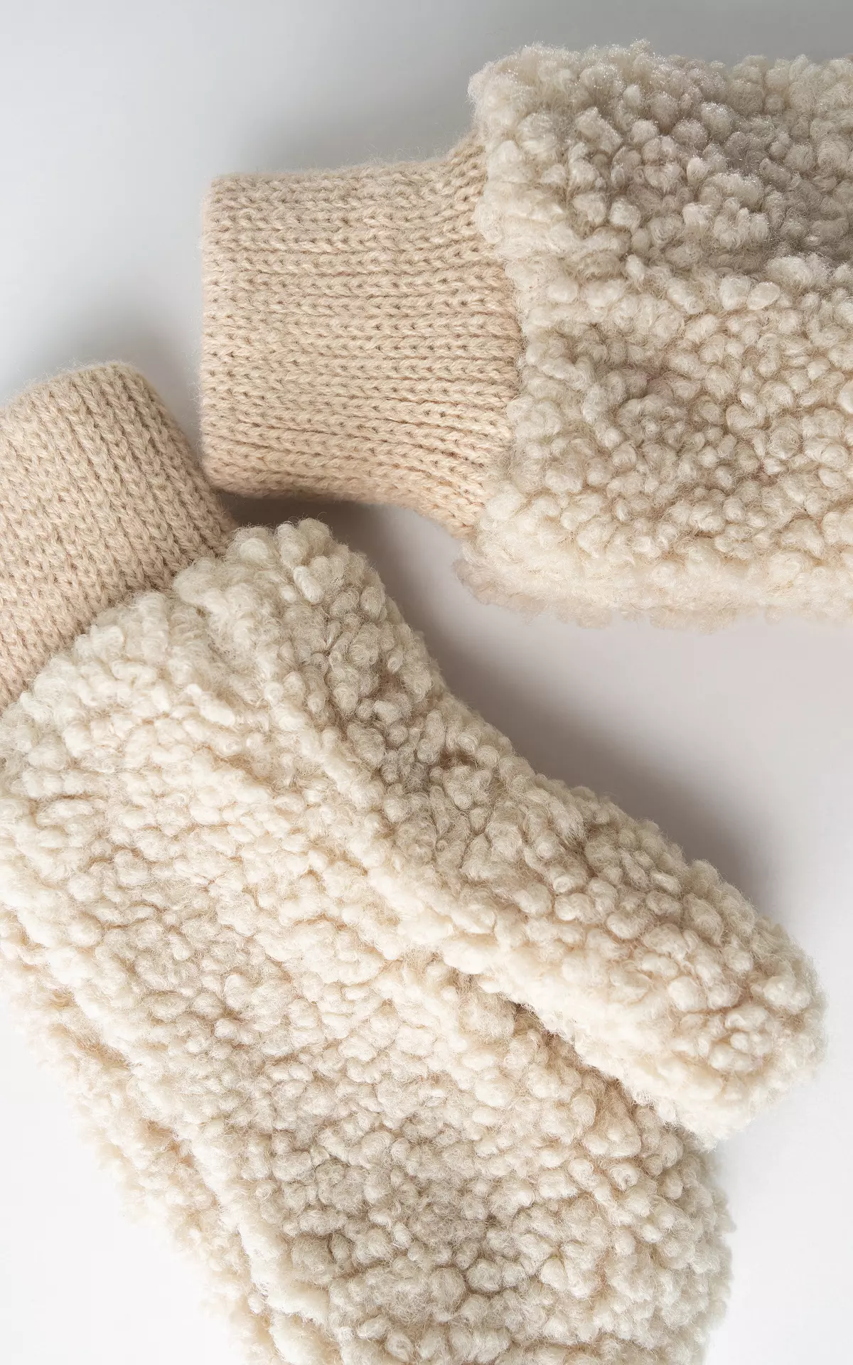 Mittens with teddy look - Beige | Guts & Gusto
