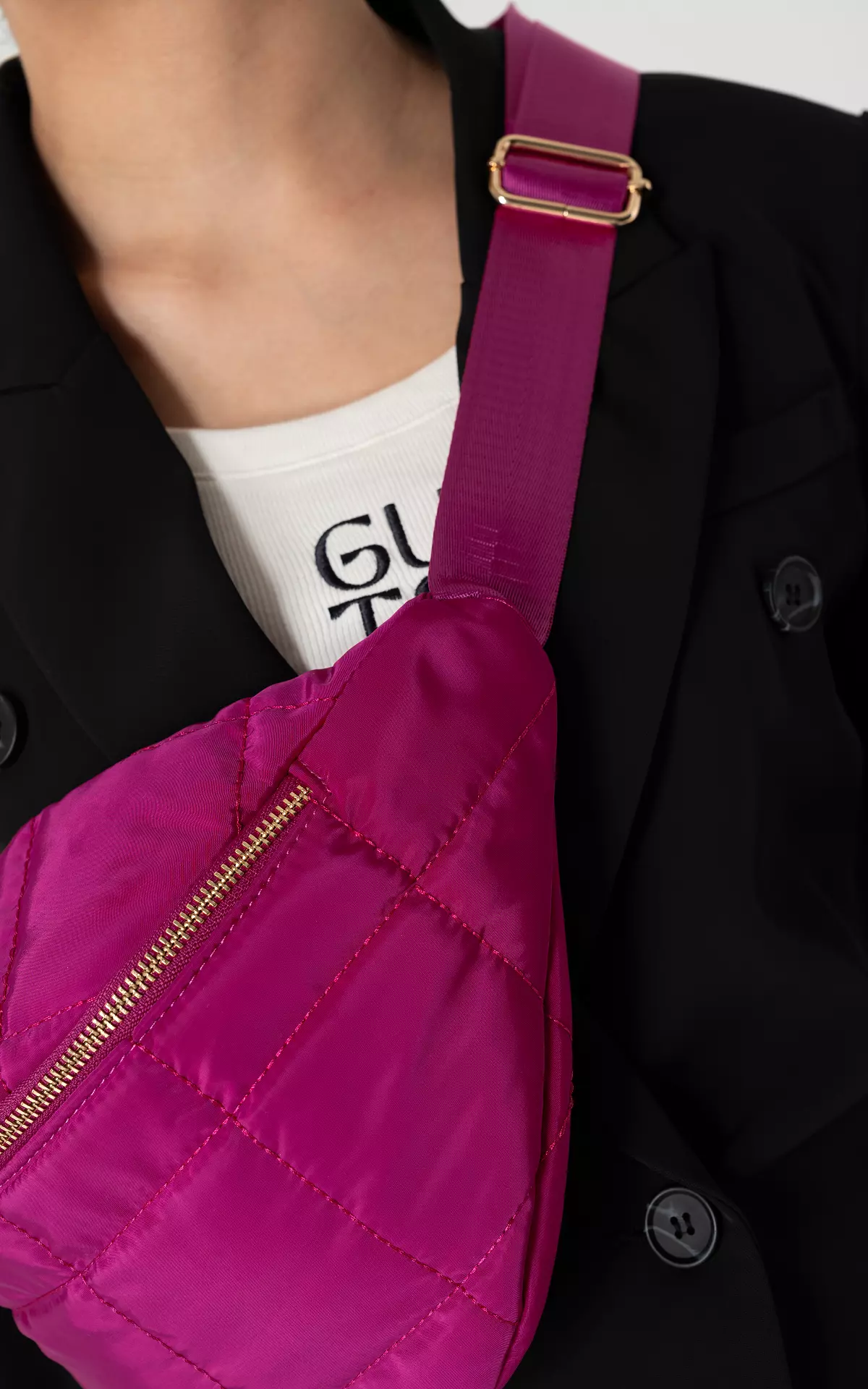 Gewatteerde heuptas met verstelbare band - Fuchsia